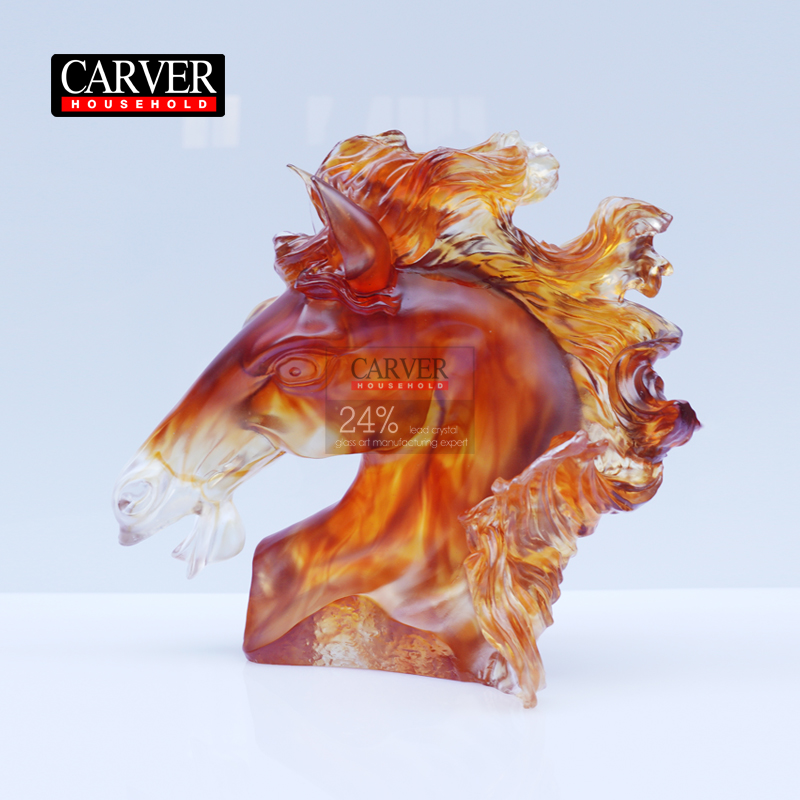 Horse Head Sculpture (amber) – carver-house